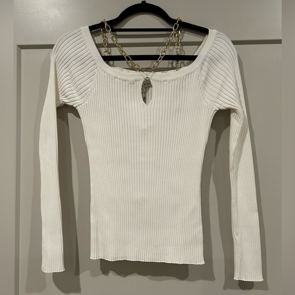 Moon River | Tops | New Moon River Chain Accent Top | Poshmark